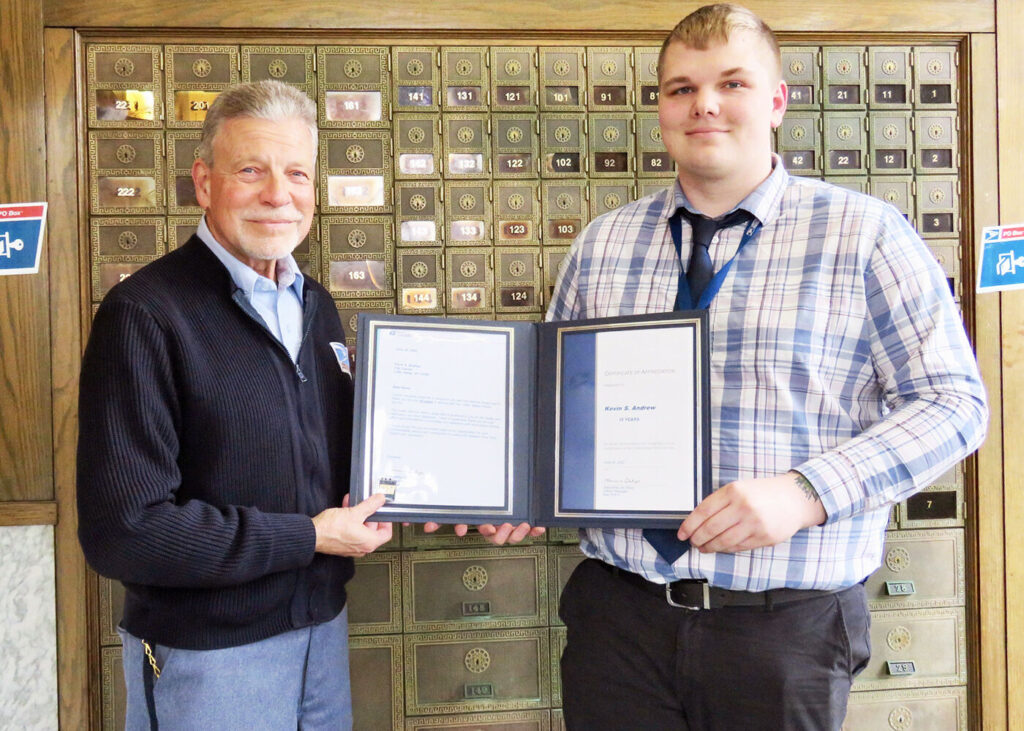 Little Valley mail carrier marks 35 years of deliveries - Salamanca ...
