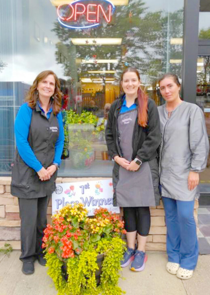 Winners named in Salamanca flower contest - Salamanca Free Press
