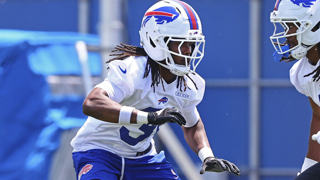 Maxwell Hairston's speed gives Bills an enticing corner - Salamanca ...