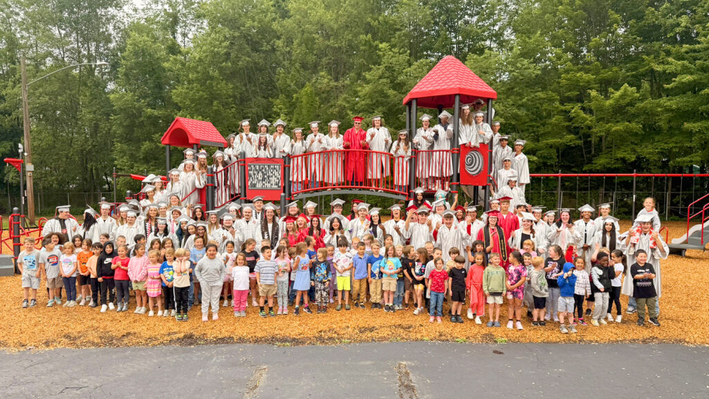 Class of 2026 meets Class of 2038 - Salamanca Press